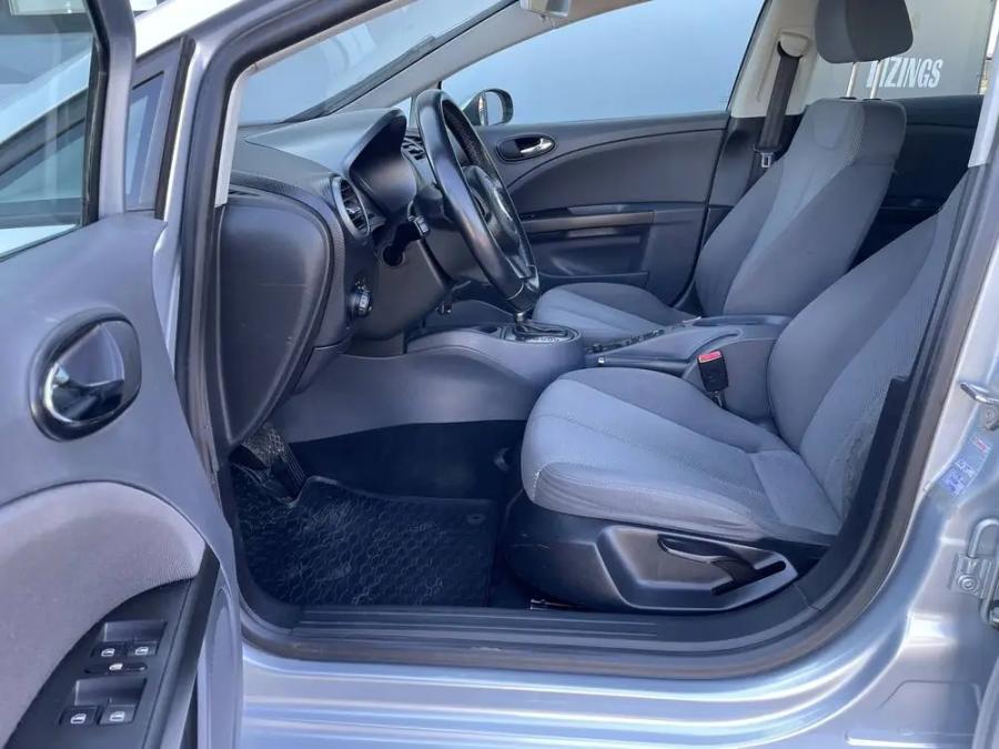 Pelēks SEAT Leon 2007 Talsi, ar dzinēja tilpumu 2.00 L un nobraukumu 341 tūkst. km par 2200 €, foto 21 vietnē AUTOMOTO.COM.LV