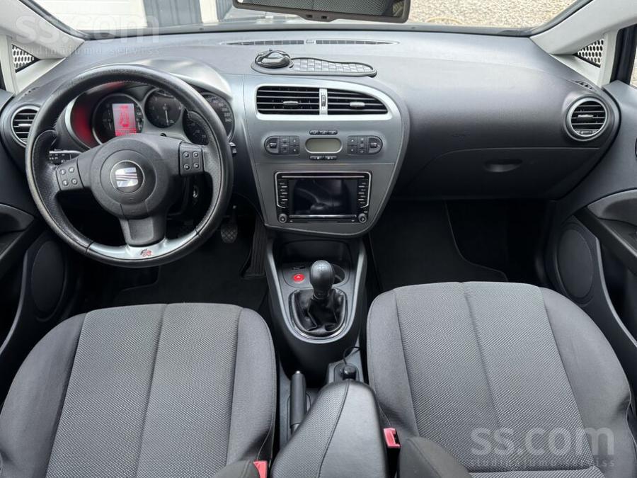 Pelēks SEAT Leon 2007 Rīga, ar dzinēja tilpumu 1.90 L un nobraukumu 285 tūkst. km par 4400 €, foto 6 vietnē AUTOMOTO.COM.LV