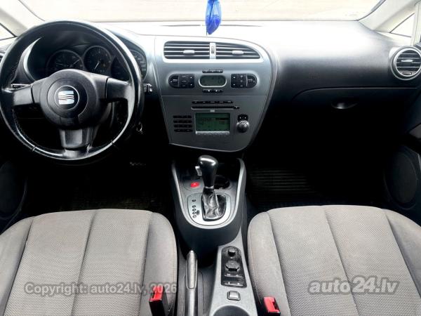 Grey SEAT Leon 2007 in Tallinn, with an engine capacity of 2.00 L and mileage of 280 thousand km for 2399 €, photo 7 on AUTOMOTO.COM.LV