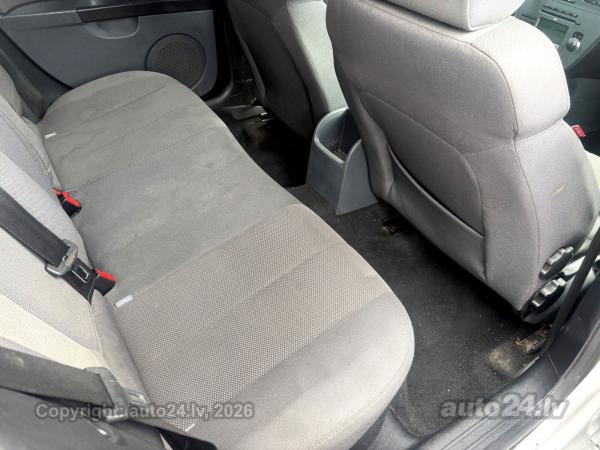 Grey SEAT Leon 2007 in Tallinn, with an engine capacity of 2.00 L and mileage of 280 thousand km for 2399 €, photo 8 on AUTOMOTO.COM.LV