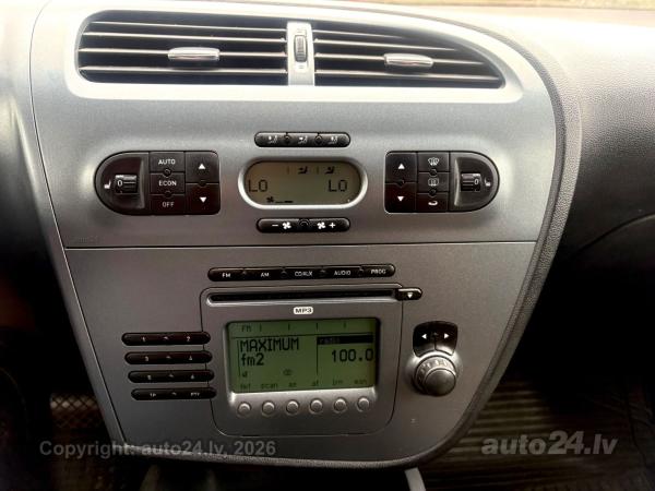 Grey SEAT Leon 2007 in Tallinn, with an engine capacity of 2.00 L and mileage of 280 thousand km for 2399 €, photo 10 on AUTOMOTO.COM.LV