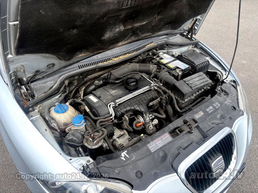 Grey SEAT Leon 2007 in Tallinn, with an engine capacity of 2.00 L and mileage of 280 thousand km for 2399 €, photo 13 on AUTOMOTO.COM.LV