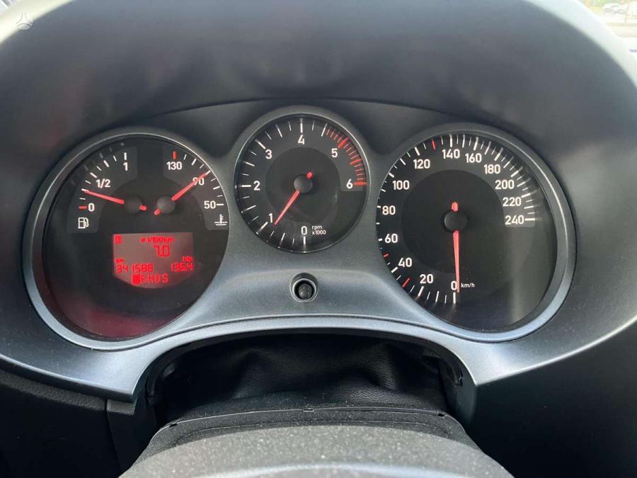 Grey SEAT Leon 2007 in Panevezys, with an engine capacity of 1.97 L and mileage of 342 thousand km for 2300 €, photo 23 on AUTOMOTO.COM.LV