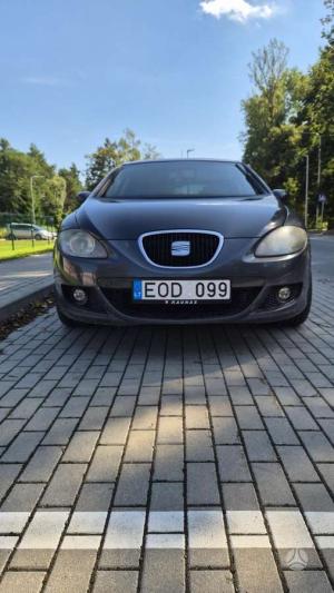 Pelēks SEAT Leon 2007 Panevēža, ar dzinēja tilpumu 1.90 L un nobraukumu 230 tūkst. km par 850 €, foto 15 vietnē AUTOMOTO.COM.LV