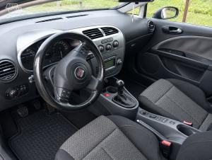 Grey SEAT Leon 2007 in Panevezys, with an engine capacity of 1.90 L and mileage of 250 thousand km for 2350 €, photo 7 on AUTOMOTO.COM.LV