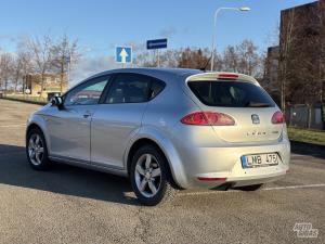 Pelēks SEAT Leon 2008 Klaipėda, ar dzinēja tilpumu 1.90 L un nobraukumu 320 tūkst. km par 1700 €, foto 3 vietnē AUTOMOTO.COM.LV