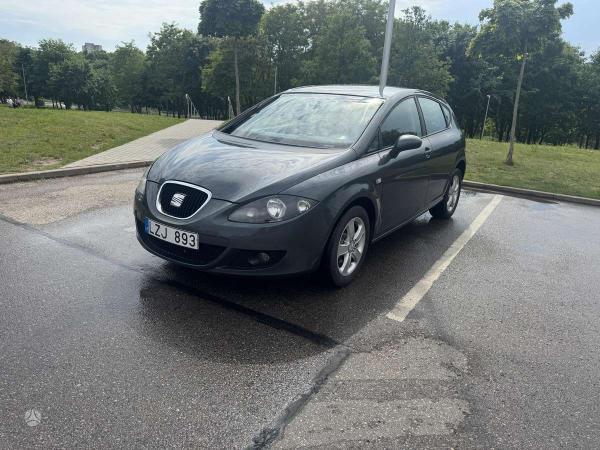 Pelēks SEAT Leon 2008 Jonava, ar dzinēja tilpumu 1.90 L un nobraukumu 298 tūkst. km par 2350 €, foto 2 vietnē AUTOMOTO.COM.LV