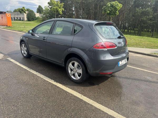 Pelēks SEAT Leon 2008 Jonava, ar dzinēja tilpumu 1.90 L un nobraukumu 298 tūkst. km par 2350 €, foto 5 vietnē AUTOMOTO.COM.LV