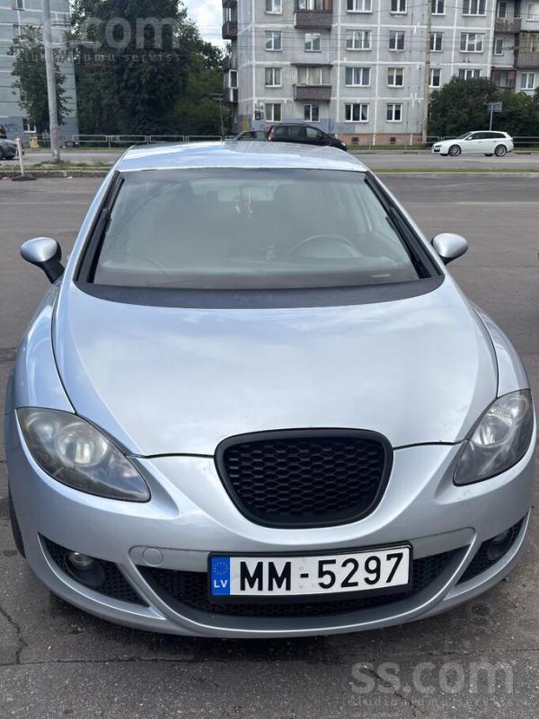 Grey SEAT Leon 2008 in Riga, with an engine capacity of 1.90 L and mileage of 184 thousand km for 3000 €, photo 1 on AUTOMOTO.COM.LV