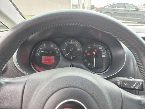 Pelēks SEAT Leon 2008 Kauņa, ar dzinēja tilpumu 1.90 L un nobraukumu 263 tūkst. km par 1200 €, foto 6 vietnē AUTOMOTO.COM.LV