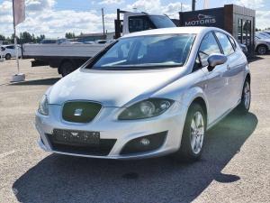Grey SEAT Leon 2009 in Panevezys, with an engine capacity of 1.60 L and mileage of 207 thousand km for 3800 €, photo 3 on AUTOMOTO.COM.LV