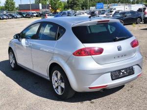 Grey SEAT Leon 2009 in Panevezys, with an engine capacity of 1.60 L and mileage of 207 thousand km for 3800 €, photo 6 on AUTOMOTO.COM.LV