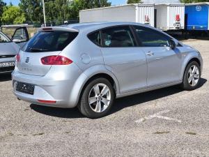 Grey SEAT Leon 2009 in Panevezys, with an engine capacity of 1.60 L and mileage of 207 thousand km for 3800 €, photo 7 on AUTOMOTO.COM.LV