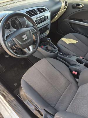 Grey SEAT Leon 2009 in Panevezys, with an engine capacity of 1.60 L and mileage of 207 thousand km for 3800 €, photo 11 on AUTOMOTO.COM.LV