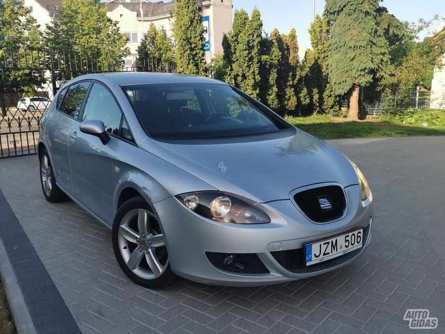 Grey SEAT Leon 2009 in Telschi, with an engine capacity of 1.90 L and mileage of 246 thousand km for 2850 €, photo 1 on AUTOMOTO.COM.LV