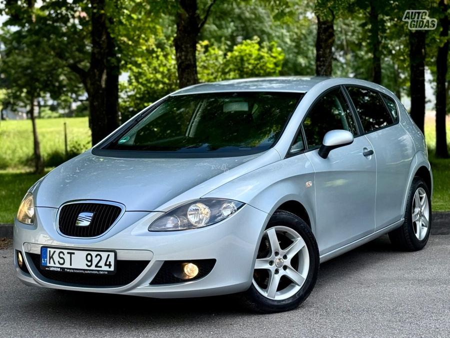 Grey SEAT Leon 2009 in Kaunas, with an engine capacity of 1.90 L and mileage of 258 thousand km for 2500 €, photo 3 on AUTOMOTO.COM.LV