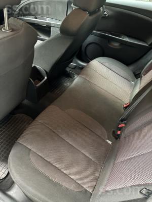 Pelēks SEAT Leon 2009 Jelgava, ar dzinēja tilpumu 1.90 L un nobraukumu 276 tūkst. km par 2250 €, foto 7 vietnē AUTOMOTO.COM.LV
