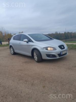 Grey SEAT Leon 2009 in Kuldiga, with an engine capacity of 1.90 L and mileage of 360 thousand km for 2200 €, photo 1 on AUTOMOTO.COM.LV