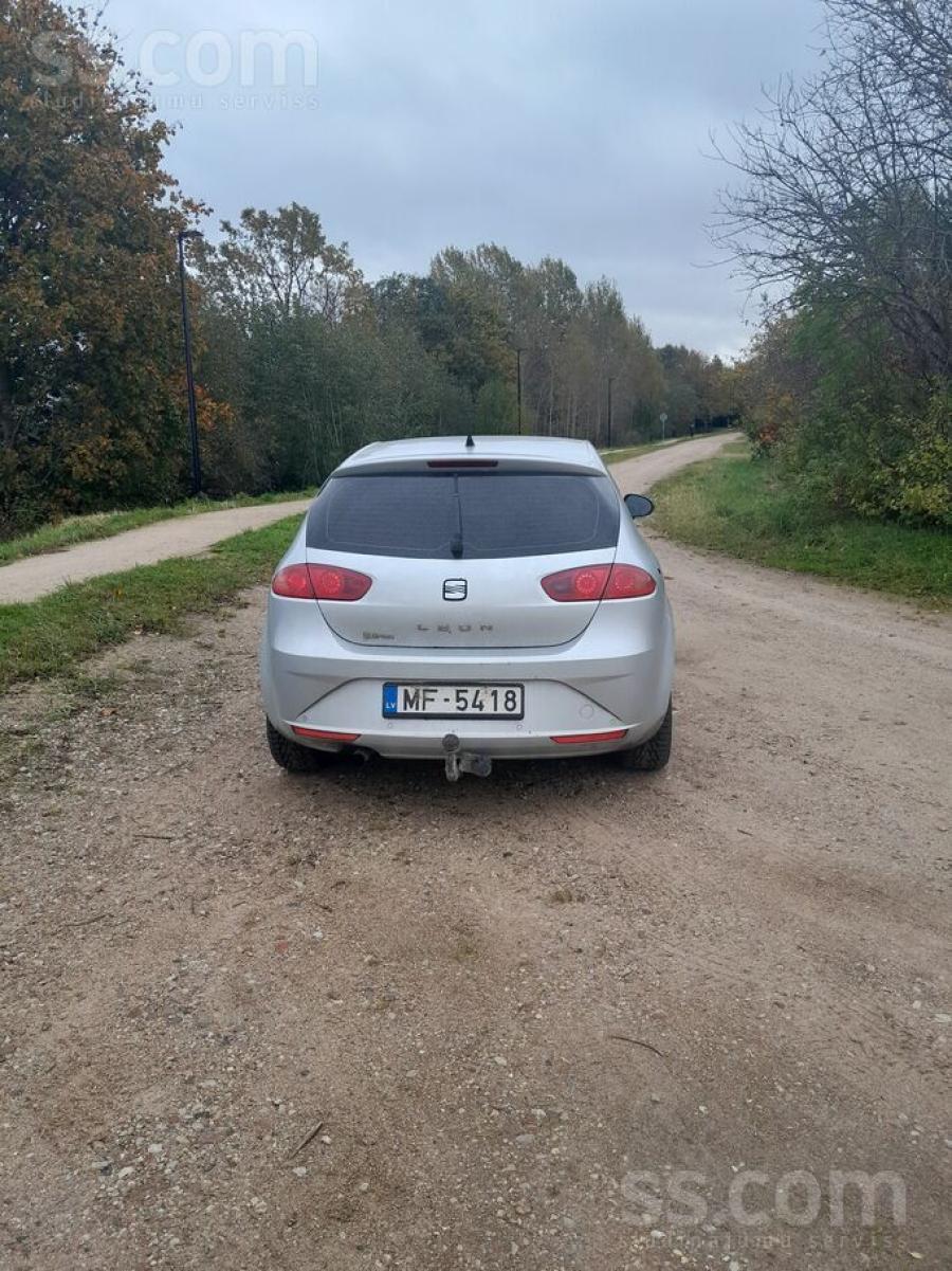 Grey SEAT Leon 2009 in Kuldiga, with an engine capacity of 1.90 L and mileage of 360 thousand km for 2200 €, photo 5 on AUTOMOTO.COM.LV