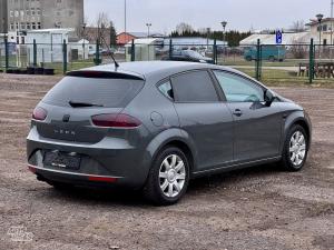 Grey SEAT Leon 2010 in Kretinga, with an engine capacity of 1.40 L and mileage of 263 thousand km for 4499 €, photo 6 on AUTOMOTO.COM.LV
