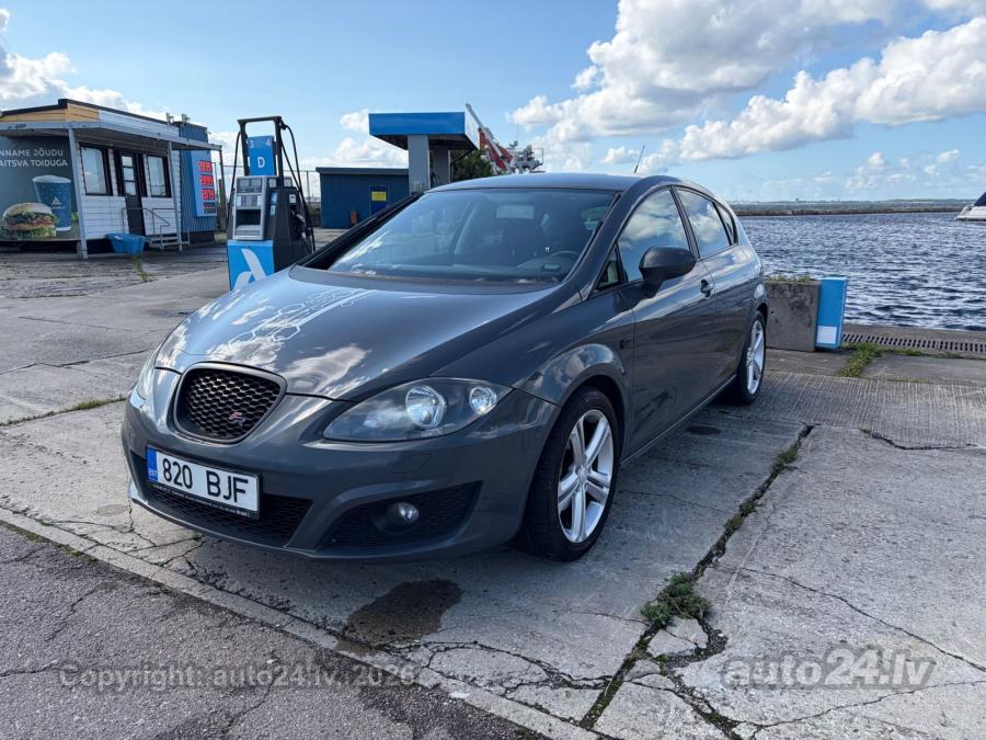 Grey SEAT Leon 2010 in Tallinn, with an engine capacity of 1.80 L and mileage of 280 thousand km for 3499 €, photo 4 on AUTOMOTO.COM.LV