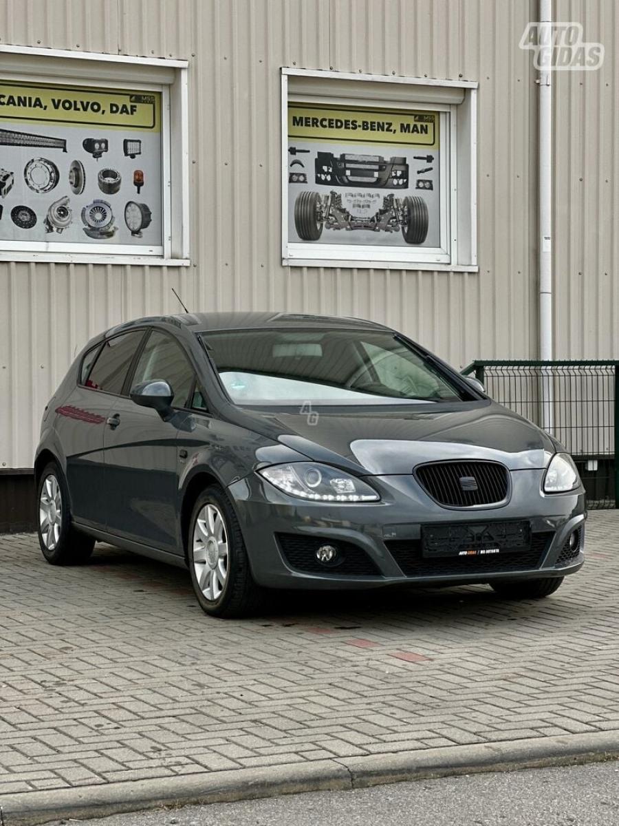 Pelēks SEAT Leon 2010 Kretinga, ar dzinēja tilpumu 1.40 L un nobraukumu 263 tūkst. km par 3999 €, foto 4 vietnē AUTOMOTO.COM.LV