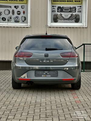 Pelēks SEAT Leon 2010 Kretinga, ar dzinēja tilpumu 1.40 L un nobraukumu 263 tūkst. km par 3999 €, foto 8 vietnē AUTOMOTO.COM.LV