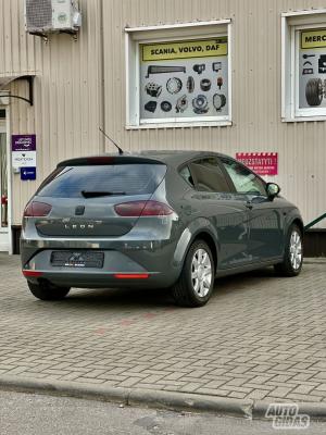 Pelēks SEAT Leon 2010 Kretinga, ar dzinēja tilpumu 1.40 L un nobraukumu 263 tūkst. km par 3999 €, foto 9 vietnē AUTOMOTO.COM.LV