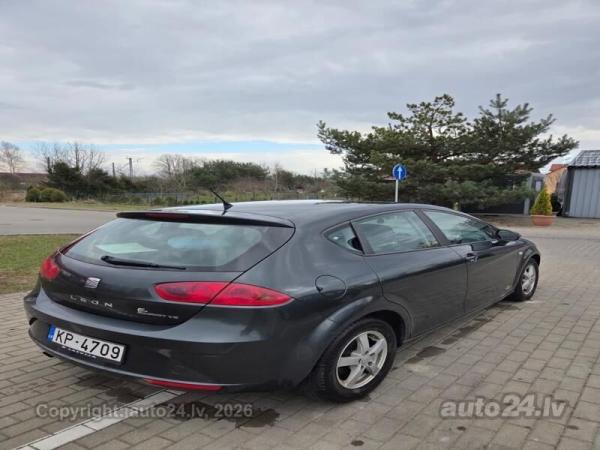 Pelēks SEAT Leon 2011 Rīga, ar dzinēja tilpumu 1.60 L un nobraukumu 248 tūkst. km par 3790 €, foto 2 vietnē AUTOMOTO.COM.LV