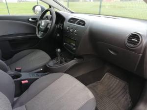 Grey SEAT Leon 2011 in Saldus, with an engine capacity of 1.20 L and mileage of 200 thousand km for 4600 €, photo 7 on AUTOMOTO.COM.LV