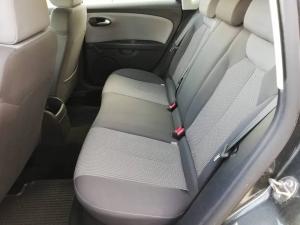 Grey SEAT Leon 2011 in Saldus, with an engine capacity of 1.20 L and mileage of 200 thousand km for 4600 €, photo 8 on AUTOMOTO.COM.LV