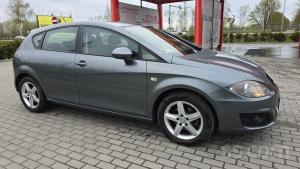 Grey SEAT Leon 2012 in Jelgava, with an engine capacity of 1.60 L and mileage of 235 thousand km for 4550 €, photo 6 on AUTOMOTO.COM.LV