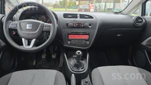 Grey SEAT Leon 2012 in Jelgava, with an engine capacity of 1.60 L and mileage of 235 thousand km for 4550 €, photo 11 on AUTOMOTO.COM.LV
