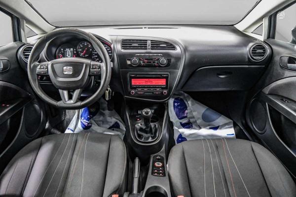 Grey SEAT Leon 2012 in Kaunas, with an engine capacity of 1.60 L and mileage of 239 thousand km for 2800 €, photo 10 on AUTOMOTO.COM.LV