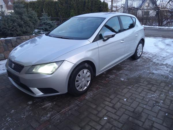 Grey SEAT Leon 2013 in Vilnius, with an engine capacity of 1.20 L and mileage of 179 thousand km for 4900 €, photo 1 on AUTOMOTO.COM.LV