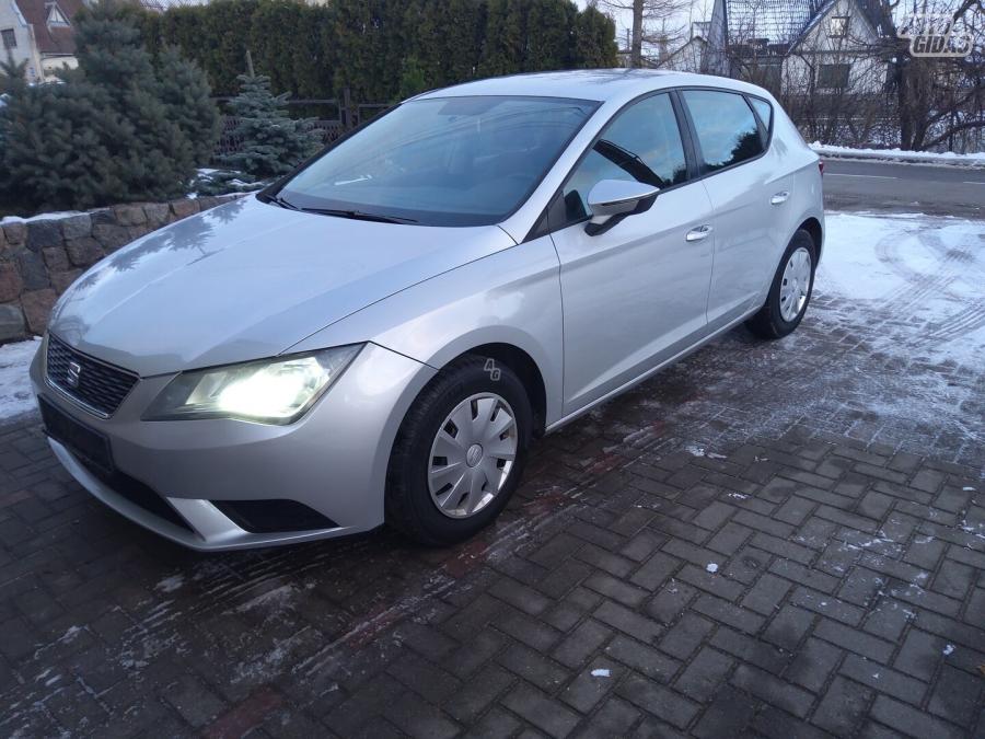 Grey SEAT Leon 2013 in Vilnius, with an engine capacity of 1.20 L and mileage of 179 thousand km for 4900 €, photo 1 on AUTOMOTO.COM.LV