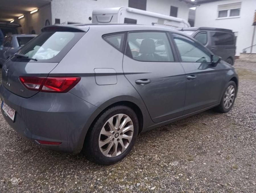 Grey SEAT Leon 2013 in Utena, with an engine capacity of 1.20 L and mileage of 168 thousand km for 4990 €, photo 2 on AUTOMOTO.COM.LV