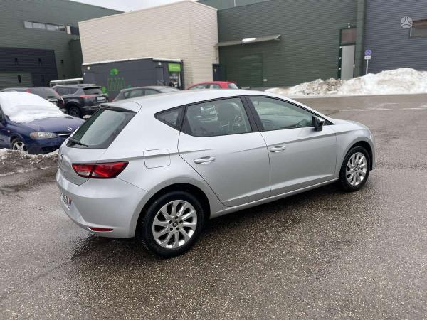 Pelēks SEAT Leon 2013 Viļņa, ar dzinēja tilpumu 1.40 L un nobraukumu 279 tūkst. km par 4700 €, foto 4 vietnē AUTOMOTO.COM.LV