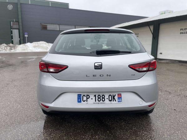 Pelēks SEAT Leon 2013 Viļņa, ar dzinēja tilpumu 1.40 L un nobraukumu 279 tūkst. km par 4700 €, foto 5 vietnē AUTOMOTO.COM.LV