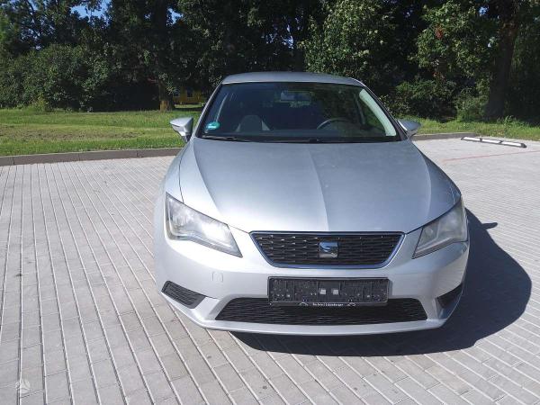 Grey SEAT Leon 2013 in Rokiskis, with an engine capacity of 1.20 L and mileage of 179 thousand km for 4300 €, photo 2 on AUTOMOTO.COM.LV