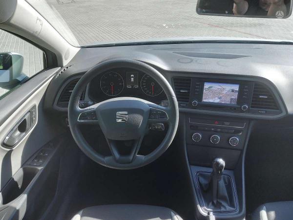Grey SEAT Leon 2013 in Rokiskis, with an engine capacity of 1.20 L and mileage of 179 thousand km for 4300 €, photo 7 on AUTOMOTO.COM.LV