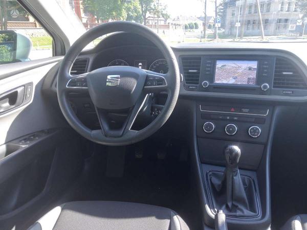 Grey SEAT Leon 2013 in Rokiskis, with an engine capacity of 1.20 L and mileage of 179 thousand km for 4300 €, photo 8 on AUTOMOTO.COM.LV