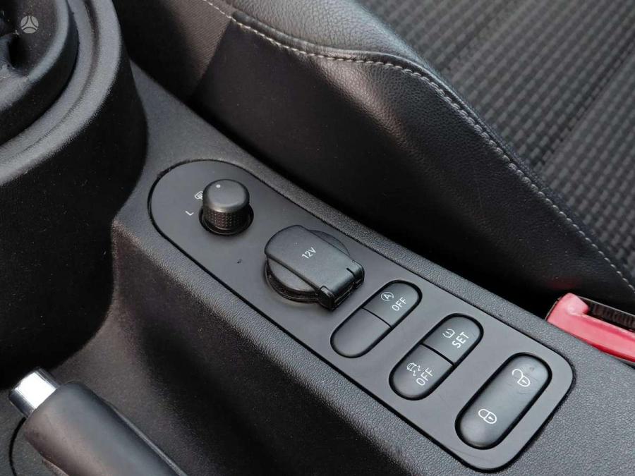 Grey SEAT Leon 2013 in Vilnius, with an engine capacity of 1.60 L and mileage of 305 thousand km for 2850 €, photo 18 on AUTOMOTO.COM.LV