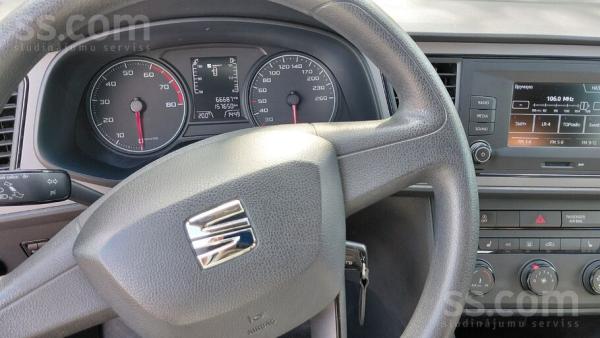 Pelēks SEAT Leon 2013 Liepāja, ar dzinēja tilpumu 1.20 L un nobraukumu 157 tūkst. km par 4800 €, foto 11 vietnē AUTOMOTO.COM.LV