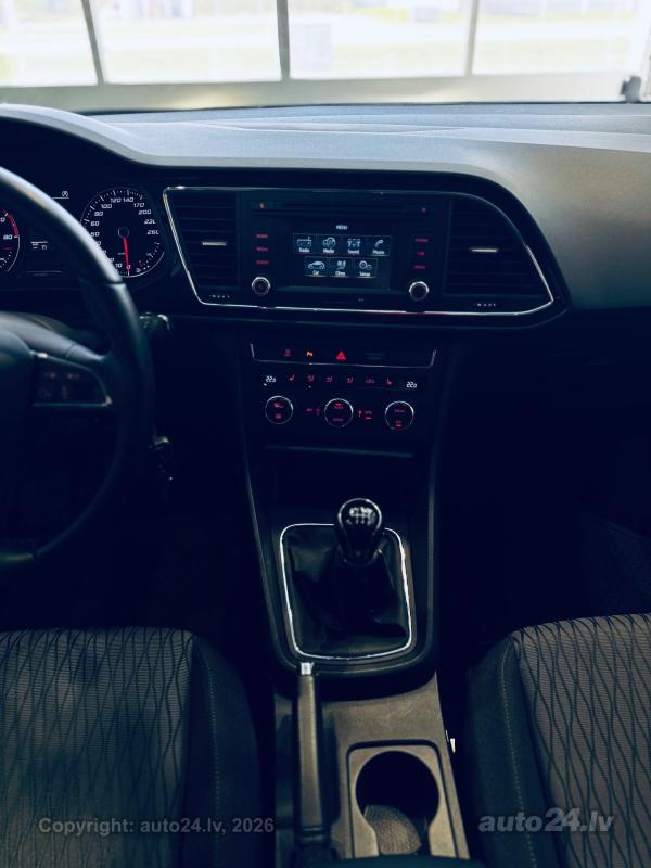 Grey SEAT Leon 2014 in Parnu, with an engine capacity of 1.20 L and mileage of 201 thousand km for 6400 €, photo 5 on AUTOMOTO.COM.LV