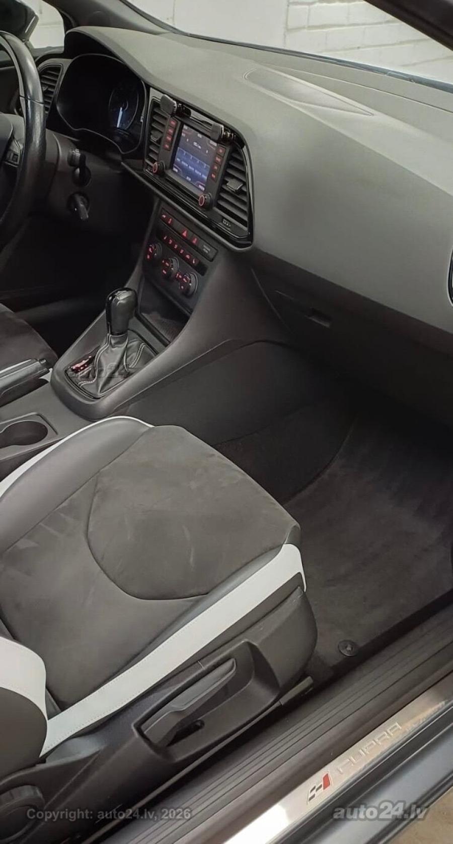 Pelēks SEAT Leon 2014 Tallina, ar dzinēja tilpumu 2.00 L un nobraukumu 148 tūkst. km par 9999 €, foto 12 vietnē AUTOMOTO.COM.LV