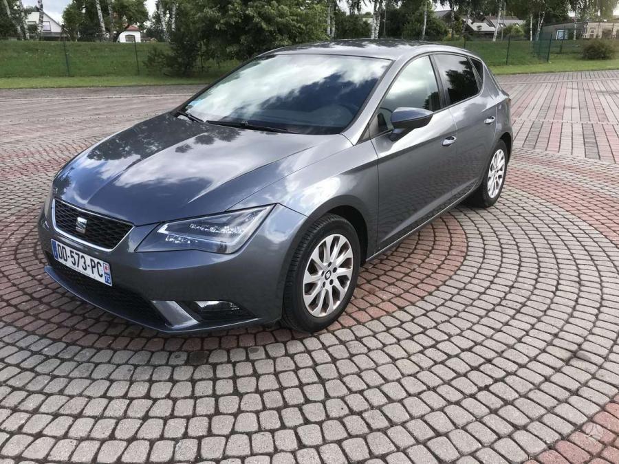 Grey SEAT Leon 2014 in Silute, with an engine capacity of 1.20 L and mileage of 169 thousand km for 5450 €, photo 1 on AUTOMOTO.COM.LV