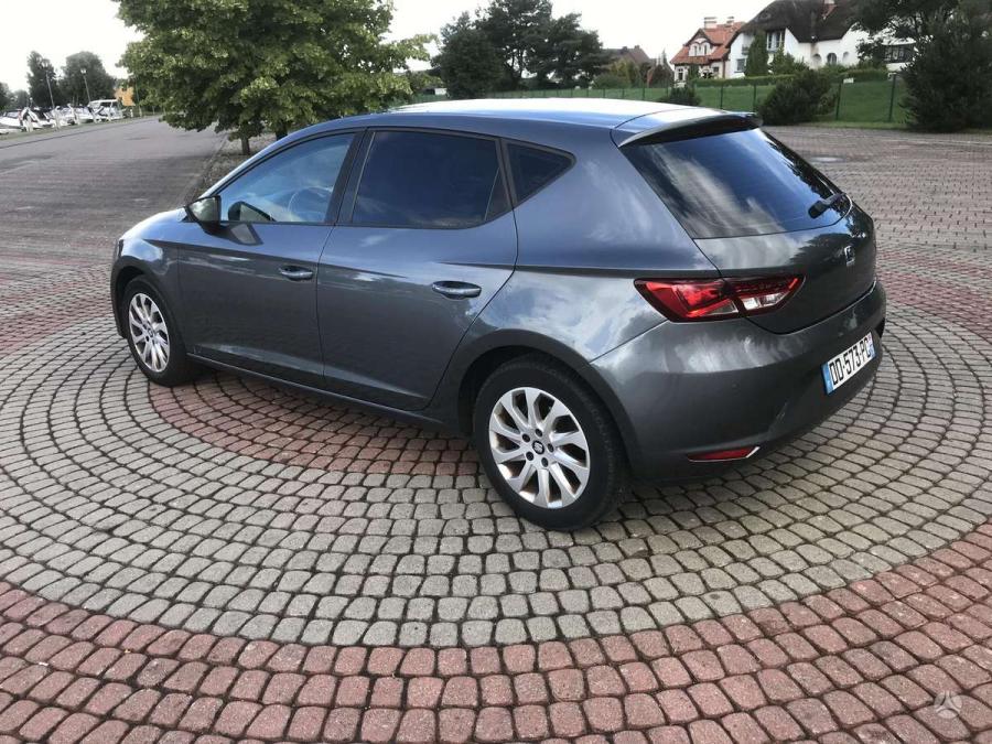 Grey SEAT Leon 2014 in Silute, with an engine capacity of 1.20 L and mileage of 169 thousand km for 5450 €, photo 4 on AUTOMOTO.COM.LV