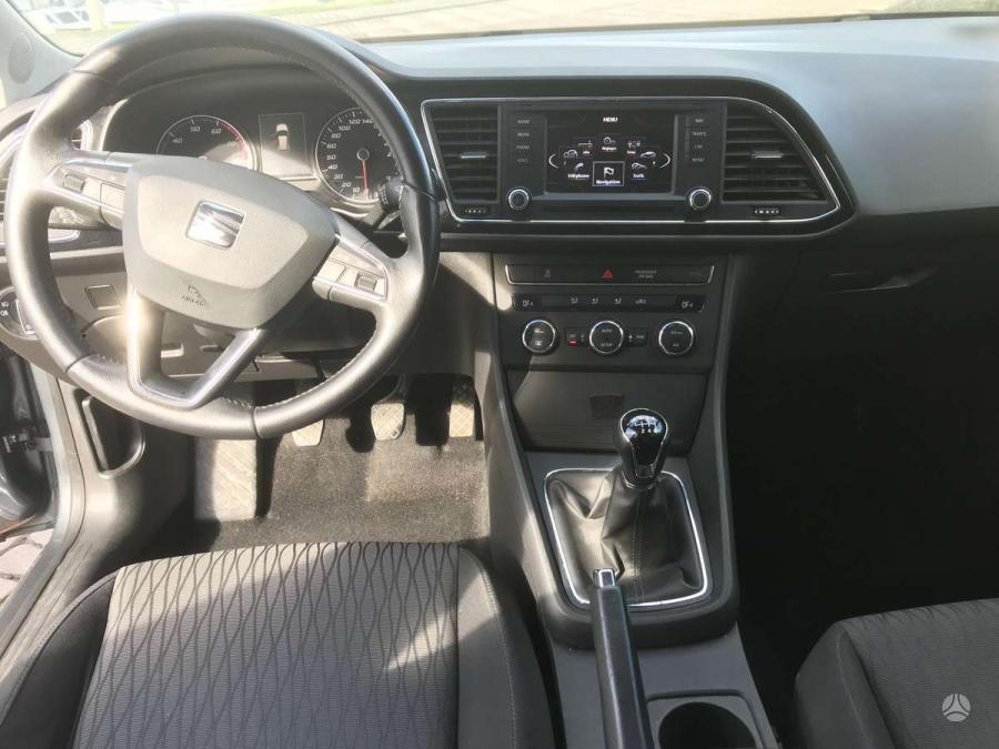 Grey SEAT Leon 2014 in Silute, with an engine capacity of 1.20 L and mileage of 169 thousand km for 5450 €, photo 16 on AUTOMOTO.COM.LV