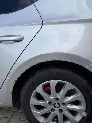 Pelēks SEAT Leon 2014 Viļņa, ar dzinēja tilpumu 1.60 L un nobraukumu 390 tūkst. km par 3500 €, foto 21 vietnē AUTOMOTO.COM.LV
